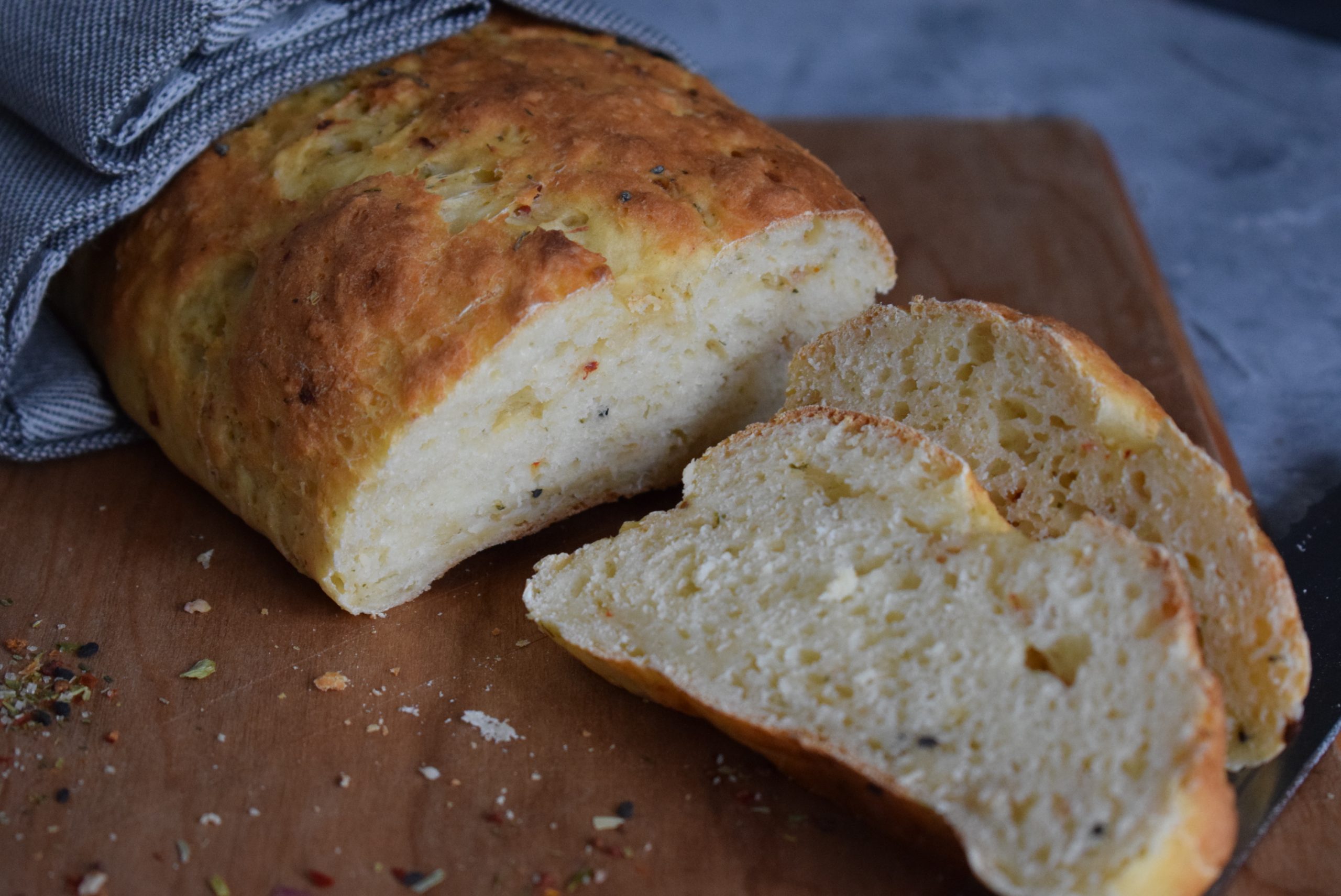 Quarkbrot - Natur und mit Kräutern - Soni - Cooking with love